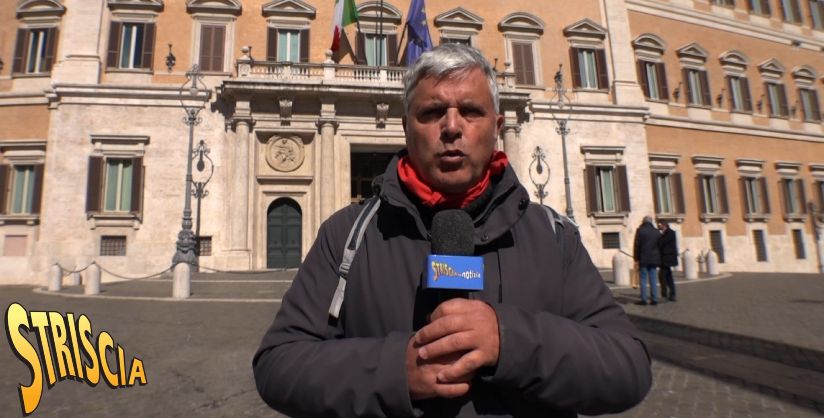 Enrico Lucci e il (non) ruolo dell’Italia nei negoziati - Striscia la ...