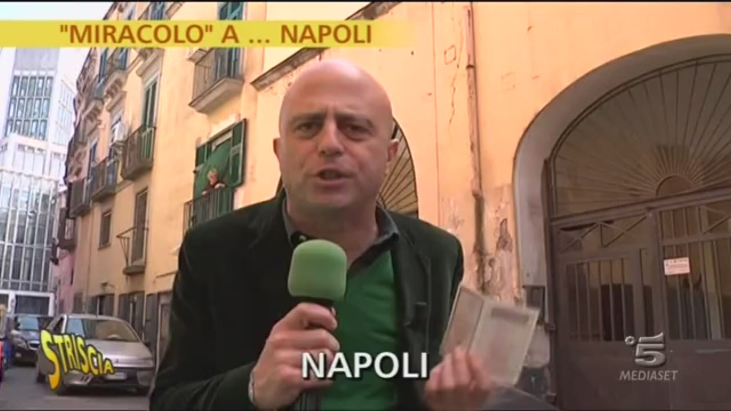 Miracolo… a Napoli - Striscia la notizia