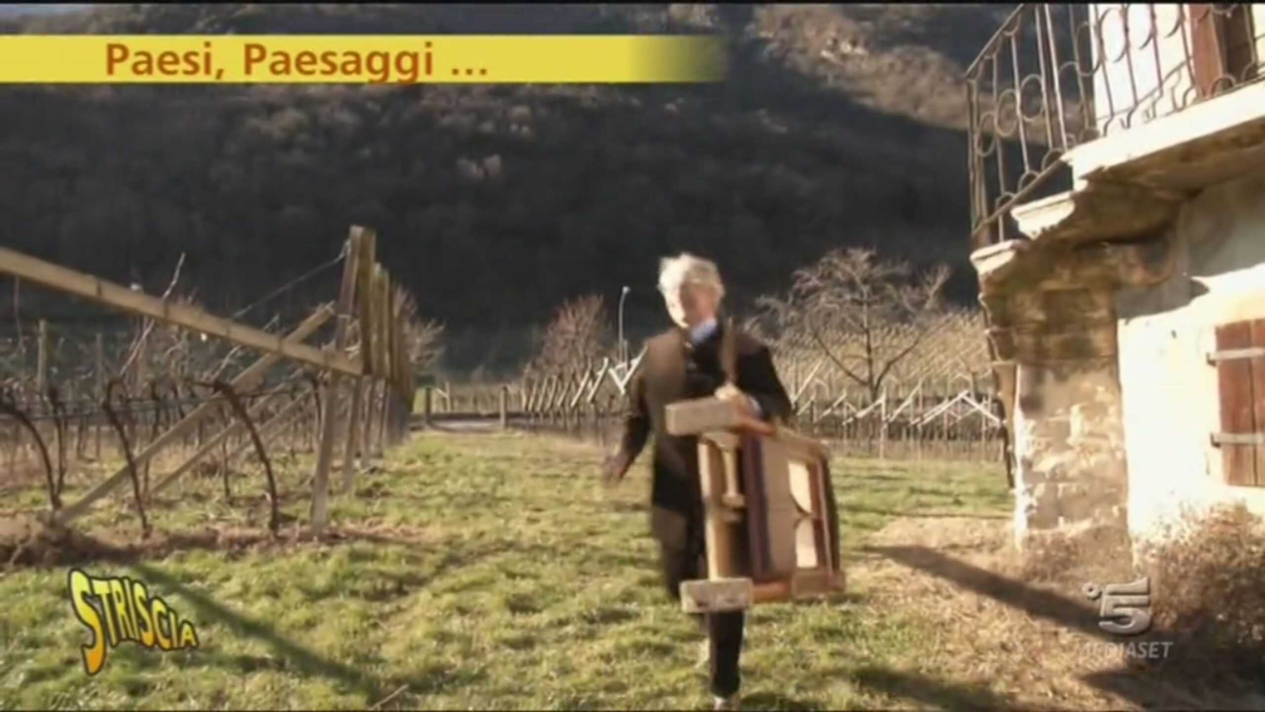 Paesi e paesaggi - Striscia la notizia