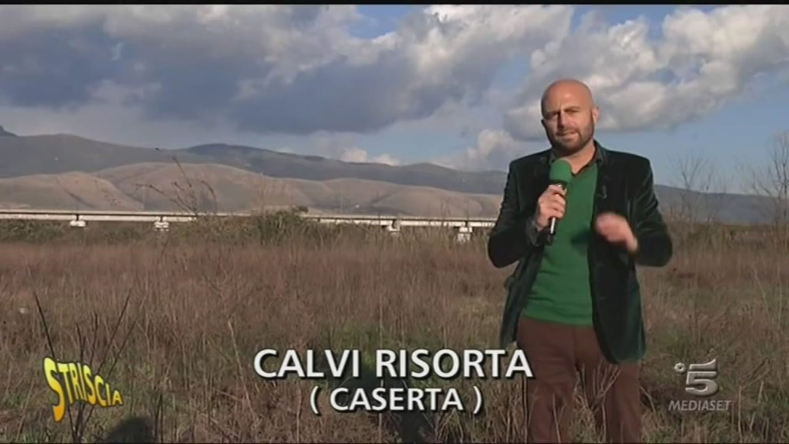 Calvi Risorta (Caserta) - Striscia la notizia