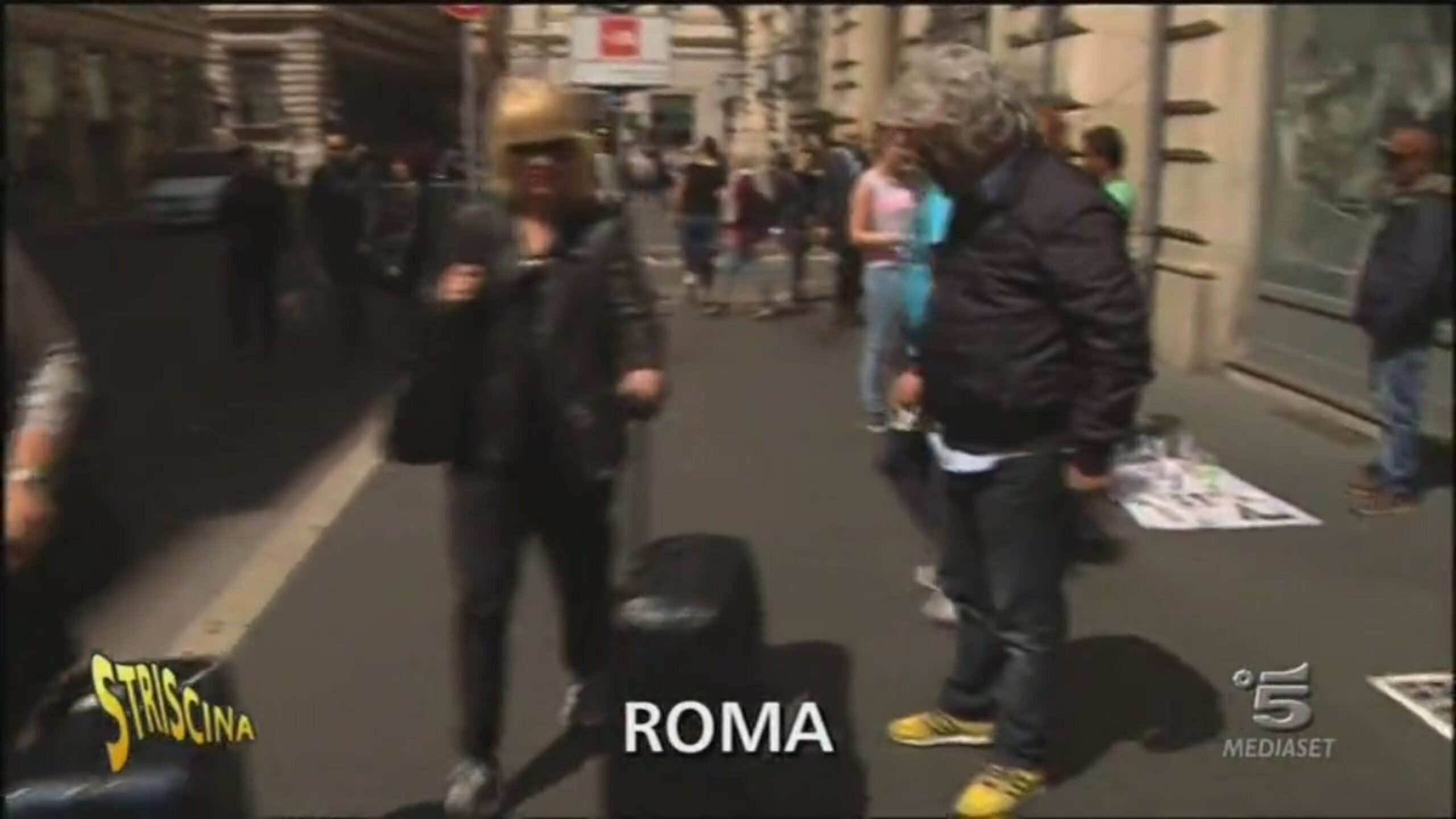 Fuga dal PD - Striscia la notizia