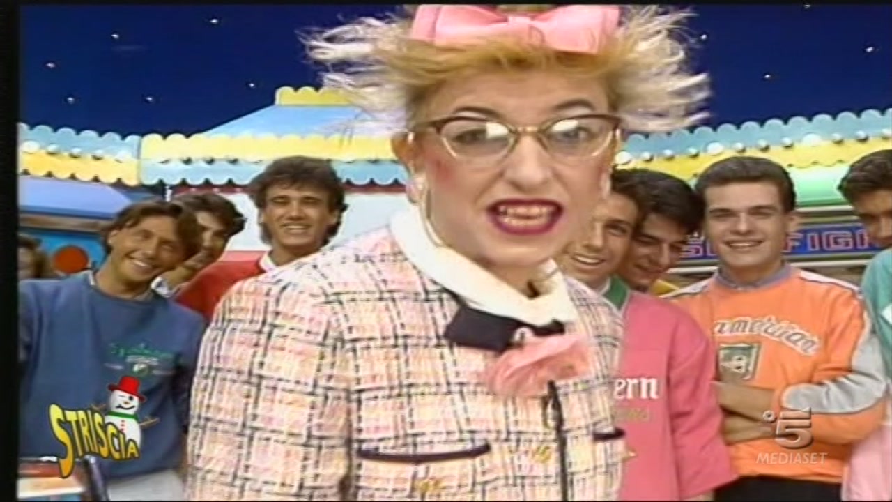 30 anni di Drive In, Olga Durano ed Eva Robin’s - Striscia la notizia