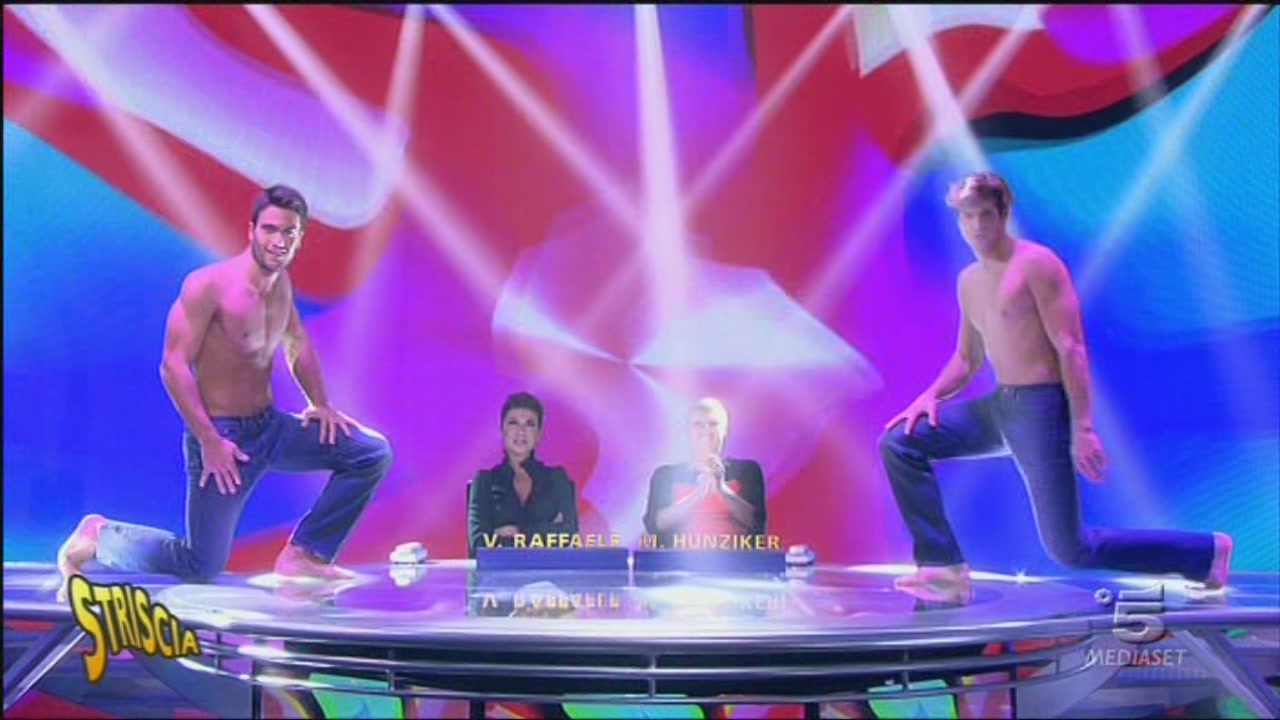 Alingo – P-Square - Striscia la notizia