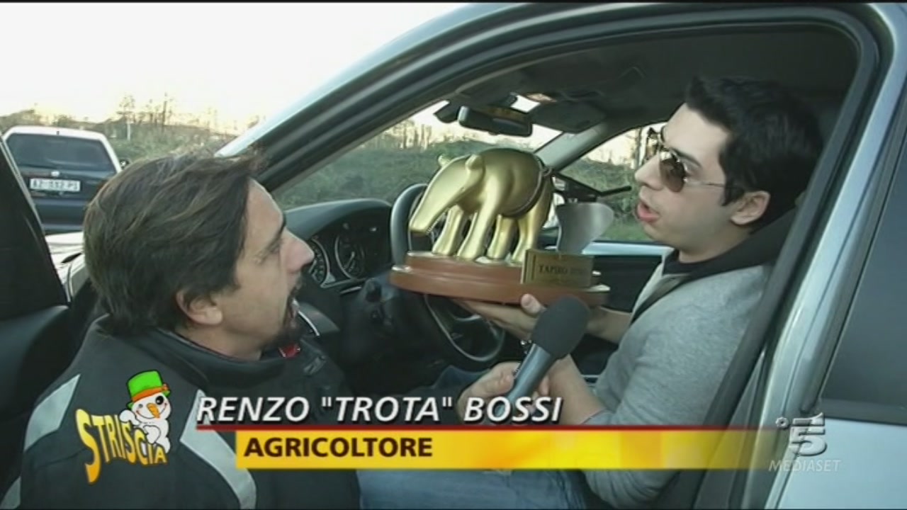 Tapiro a Renzo Bossi - Striscia la notizia