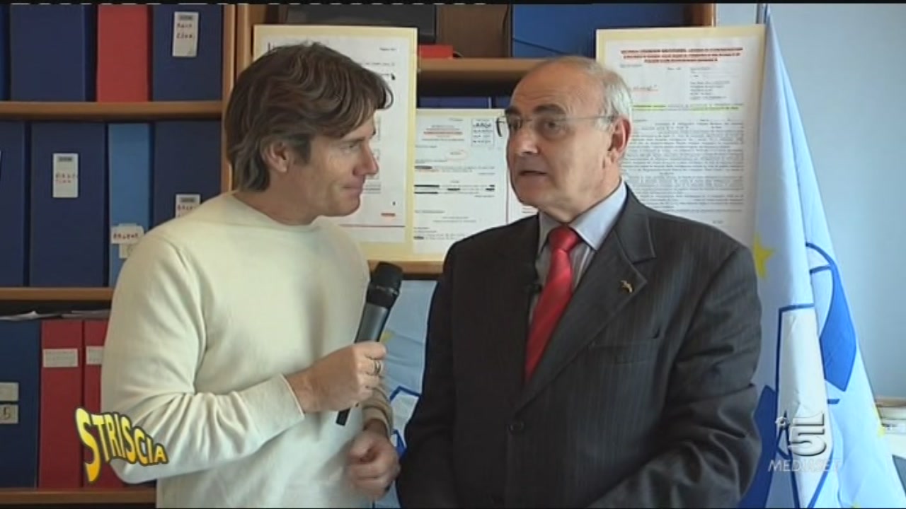 Incontro con Elio Lannutti - Striscia la notizia