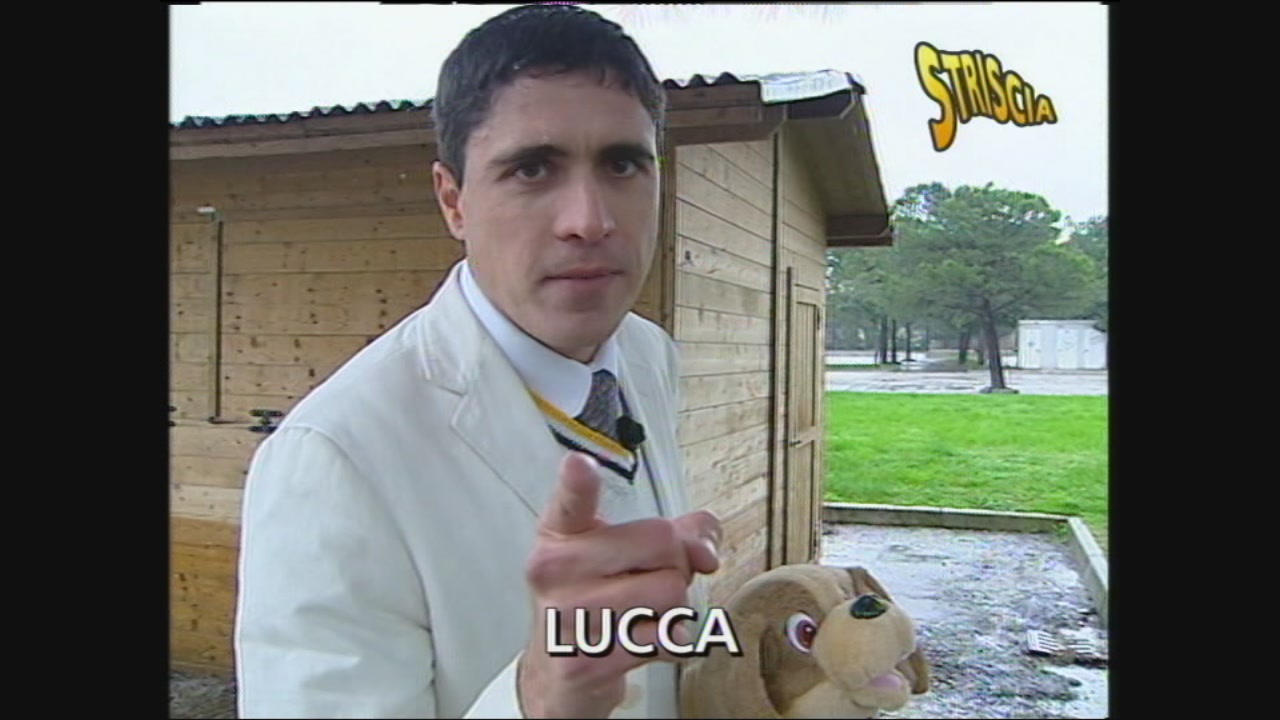 Moreno Morello e i collari elettrici - Striscia la notizia