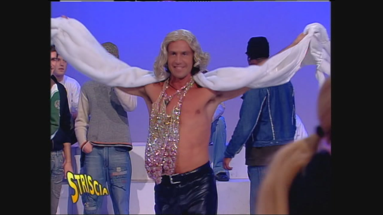 Party per Er mutanda - Striscia la notizia