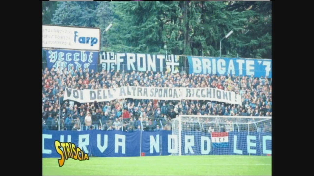 Striscia lo striscione - Striscia la notizia