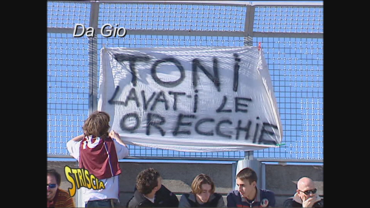 Striscia lo striscione - Striscia la notizia
