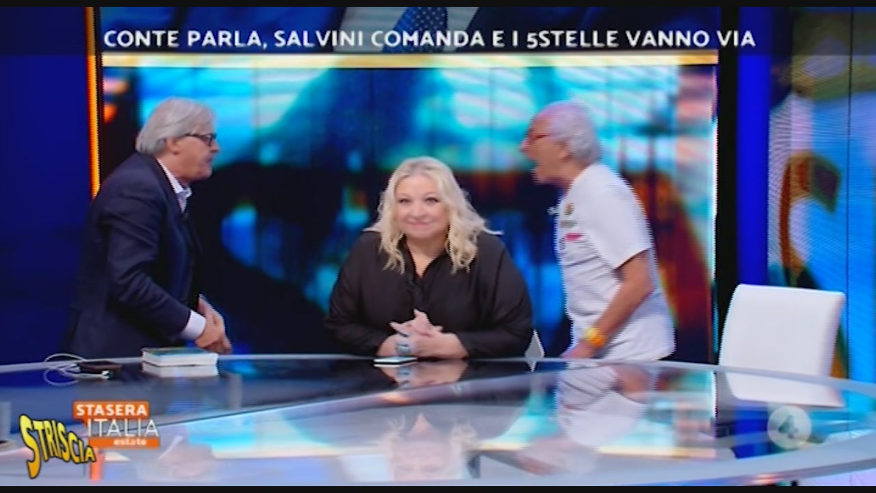 Rissa a Stasera Italia tra Sgarbi e Mughini - Striscia la notizia