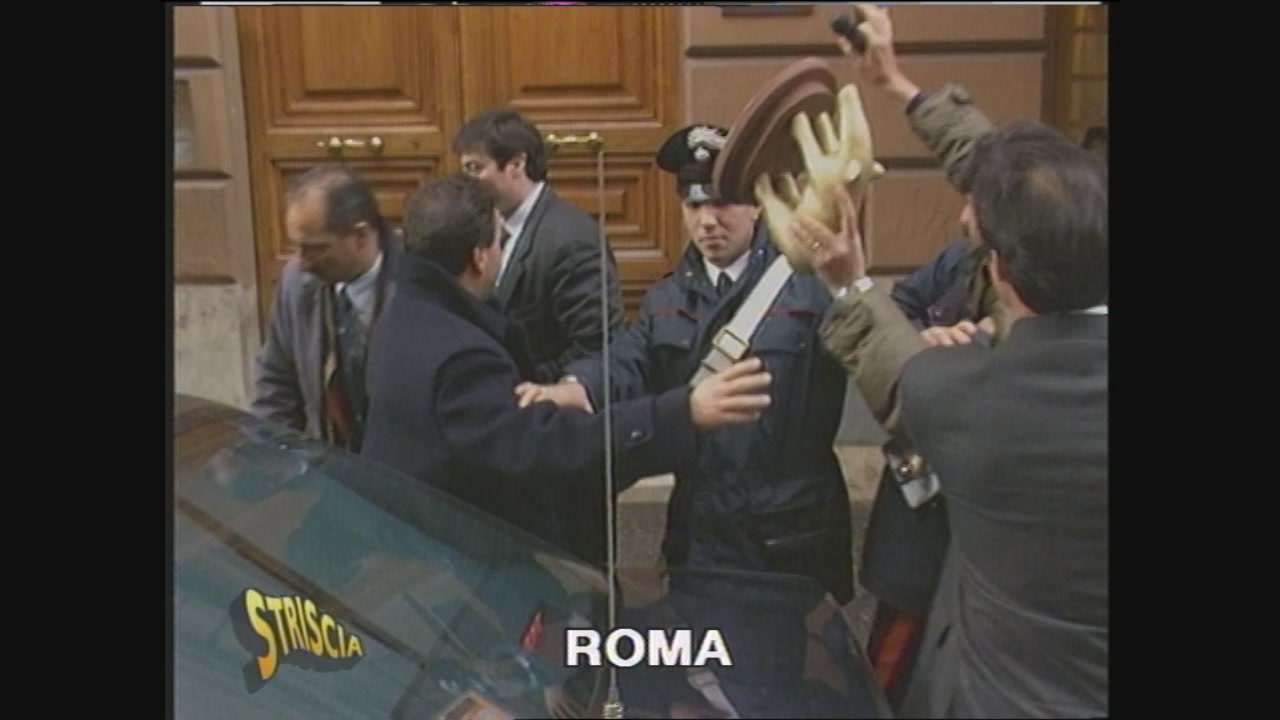 Tapiro a Cossiga - Striscia la notizia