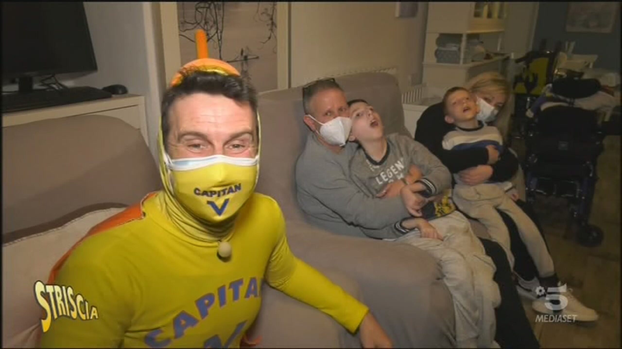 Una speranza per Marco e Francesco (e per i loro genitori) - Striscia ...