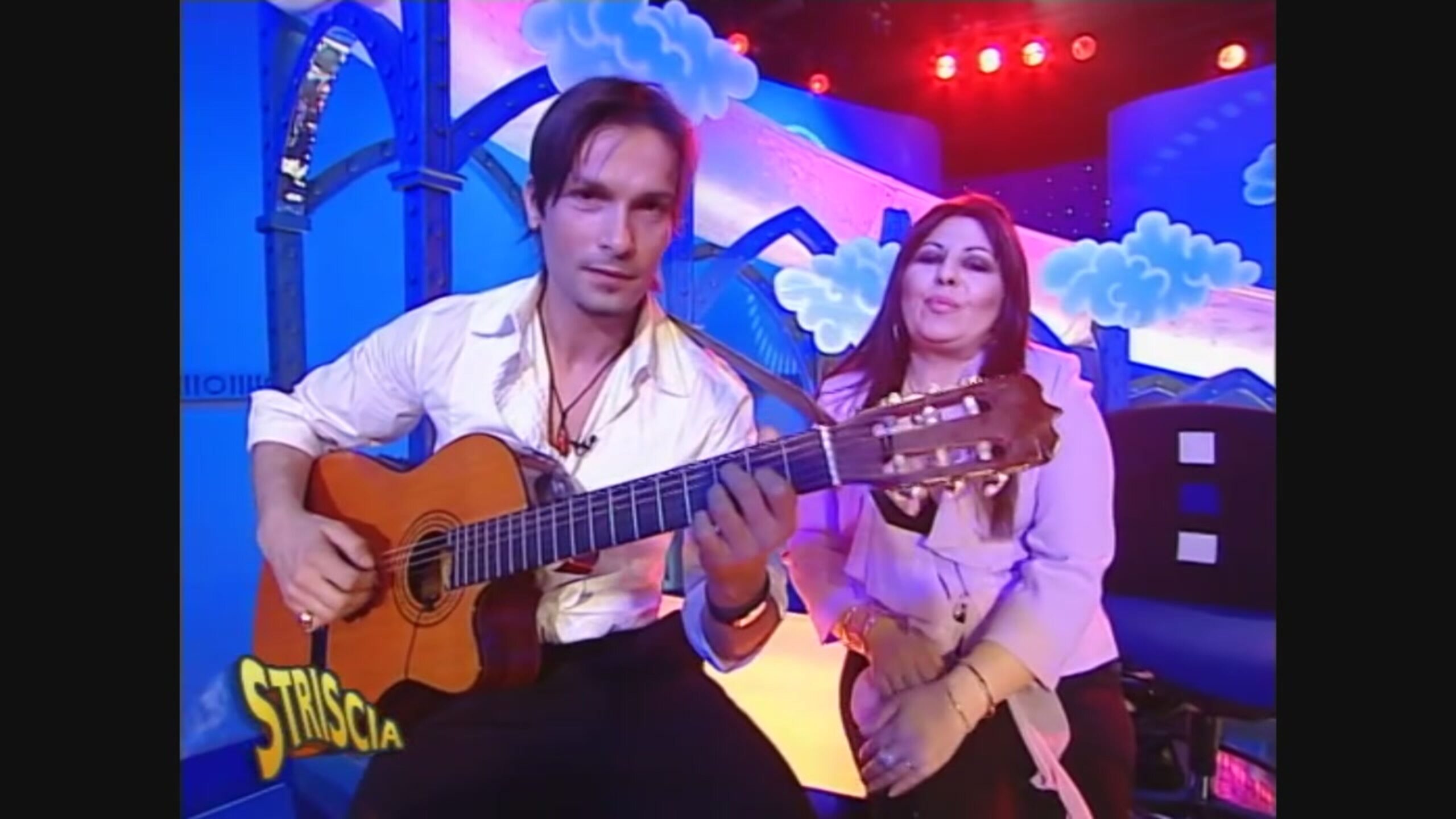 Luca Maria Todini, il Velino che canta - Striscia la notizia