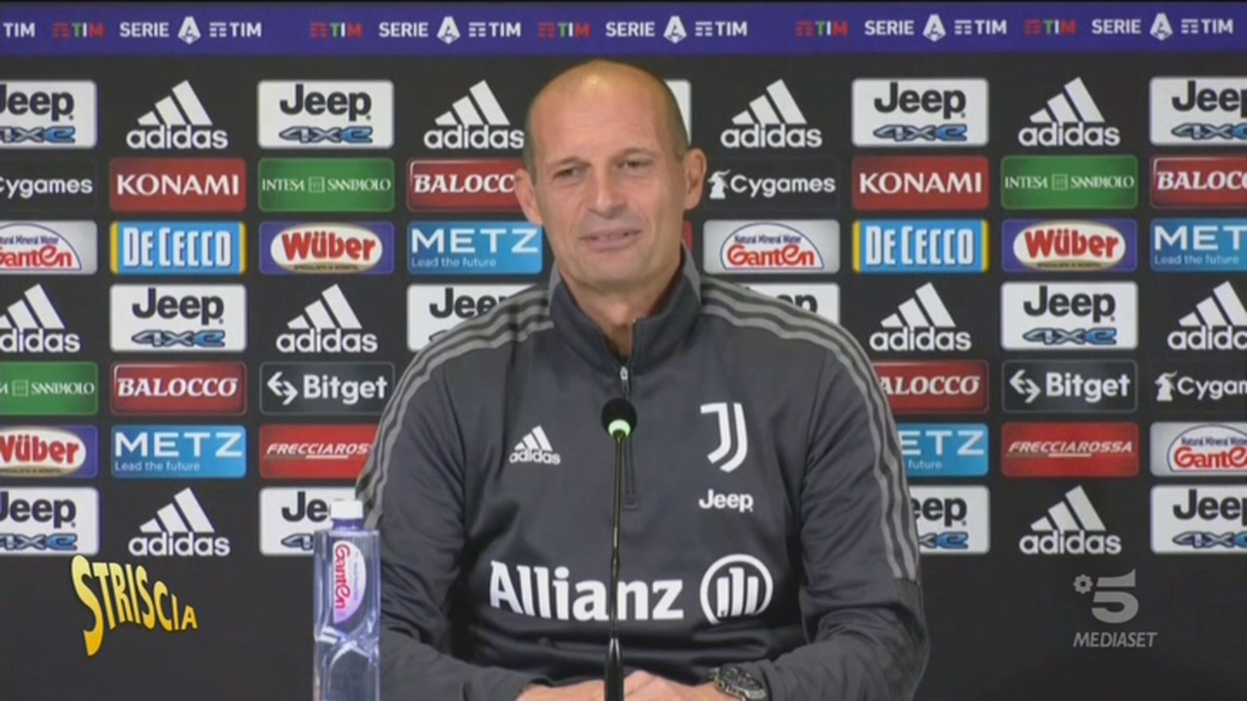 Inter-Juve, questione di Striscioni - Striscia la notizia