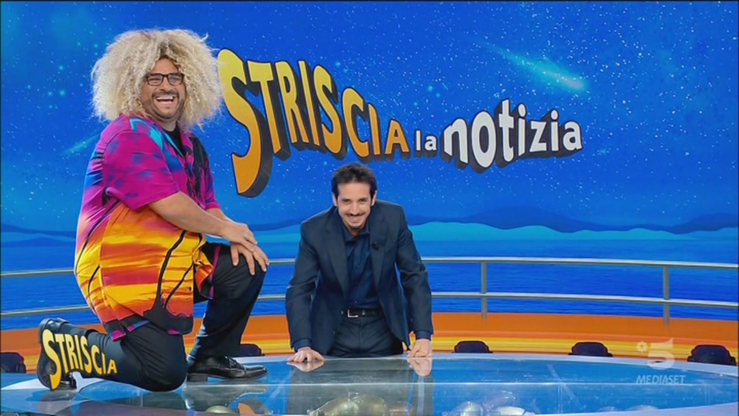 Sergio Friscia velino per una notte, lo stacchetto è irresistibile ...