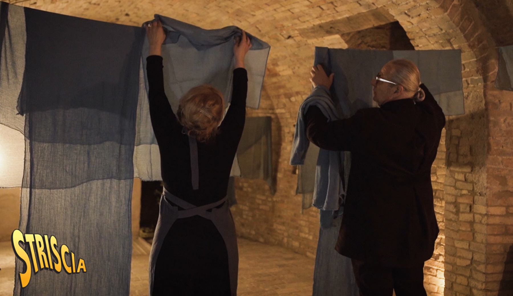 Questa sera a Striscia, Davide Rampello e il guado di Urbino - Striscia ...