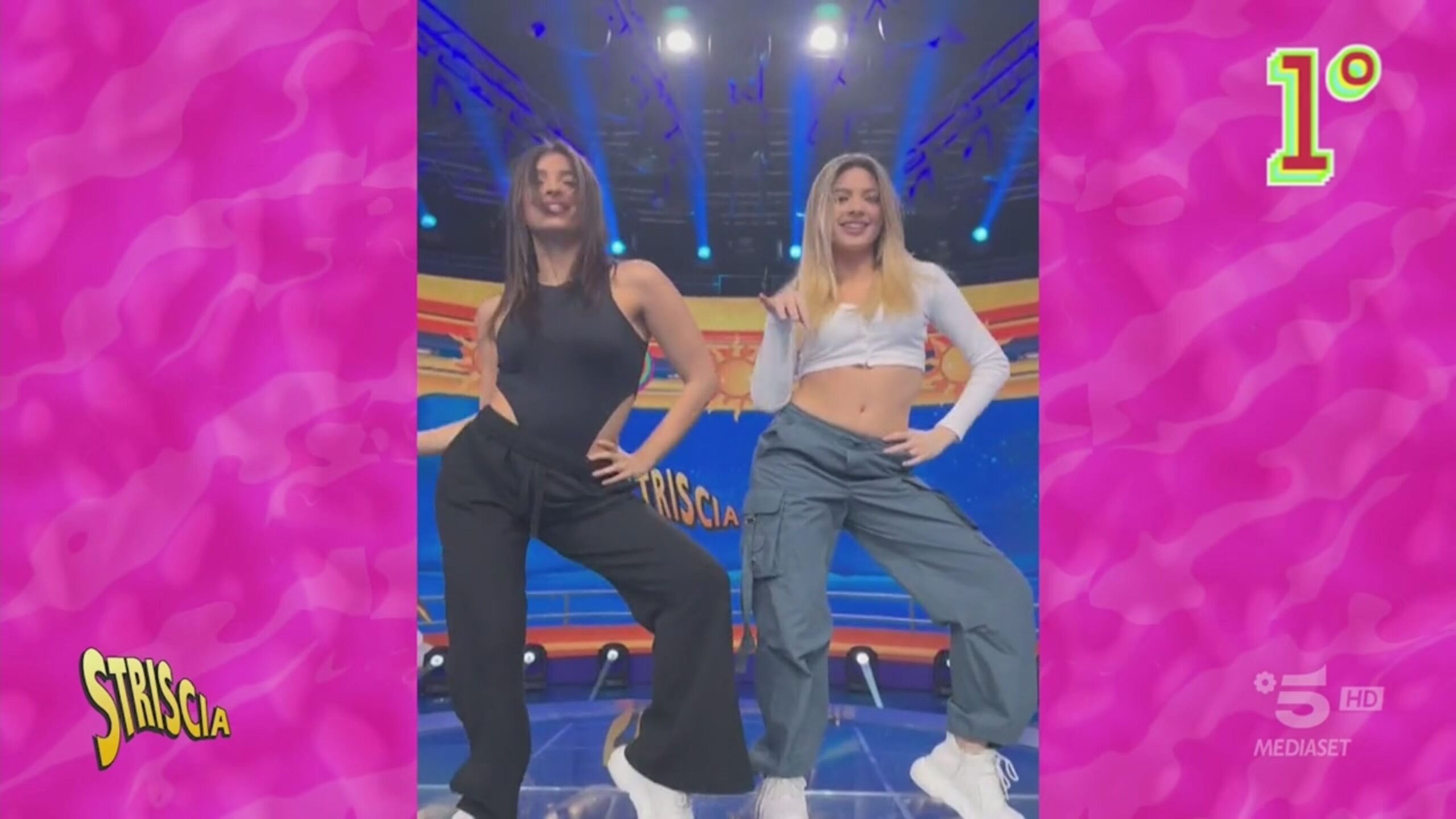 Le Veline ballano Shakira e volano a 7 milioni (di views) - Striscia la ...