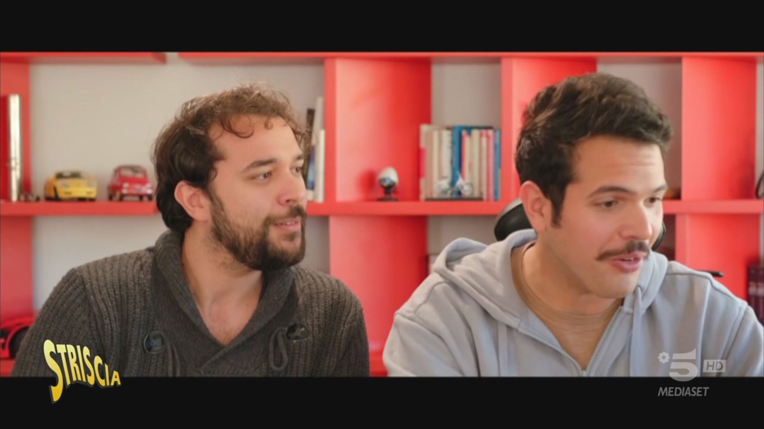 I Sansoni in “Non è un Paese per pensionati” - Striscia la notizia