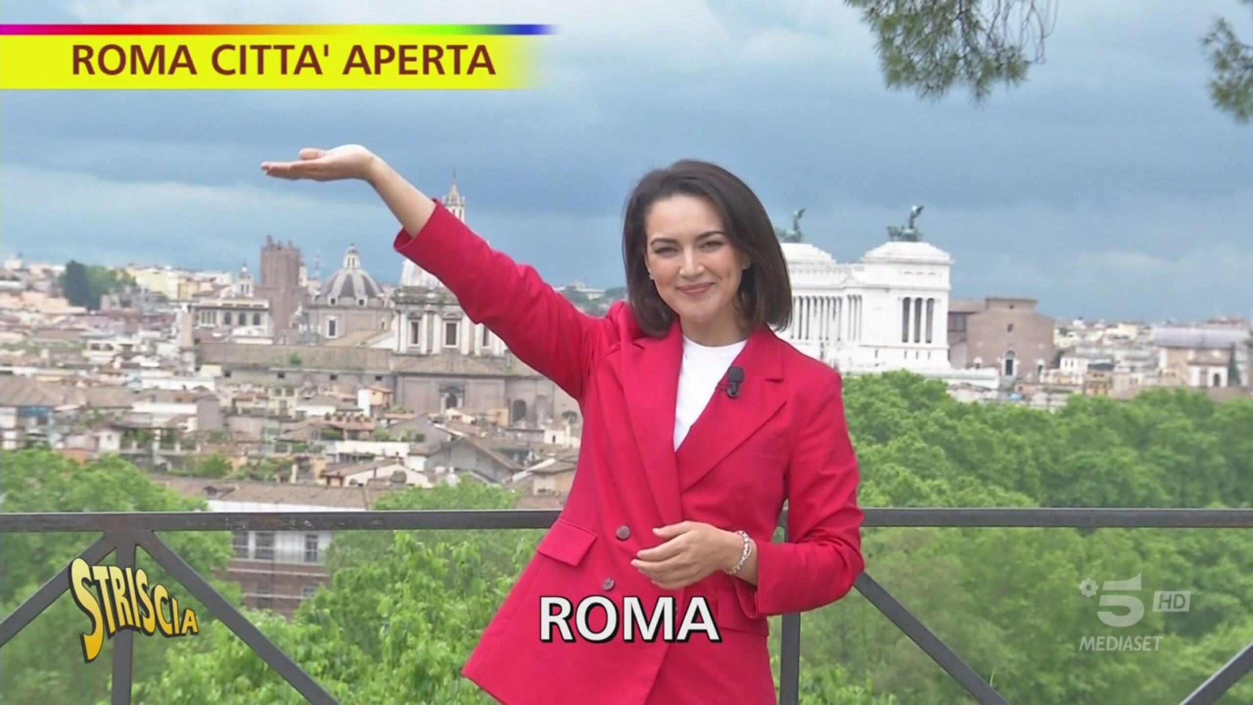 Roma, case popolari occupate abusivamente, 14.000 aspettano - Striscia ...