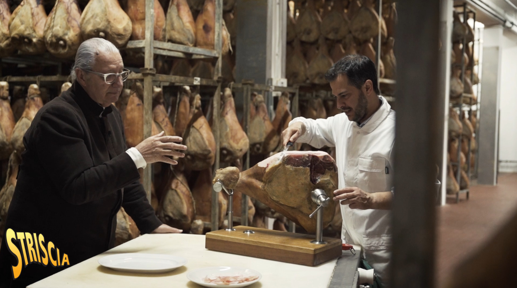 Stasera a Striscia Davide Rampello e il prosciutto di Bassiano ...