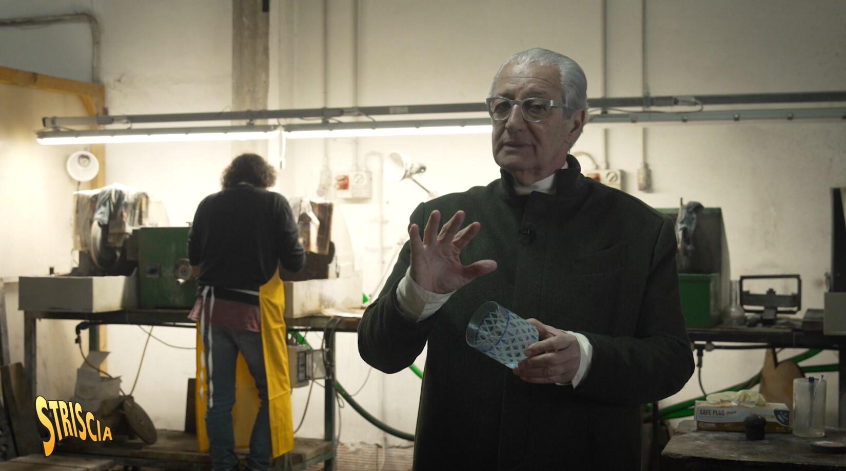 Stasera a Striscia, Davide Rampello e “La città del cristallo ...