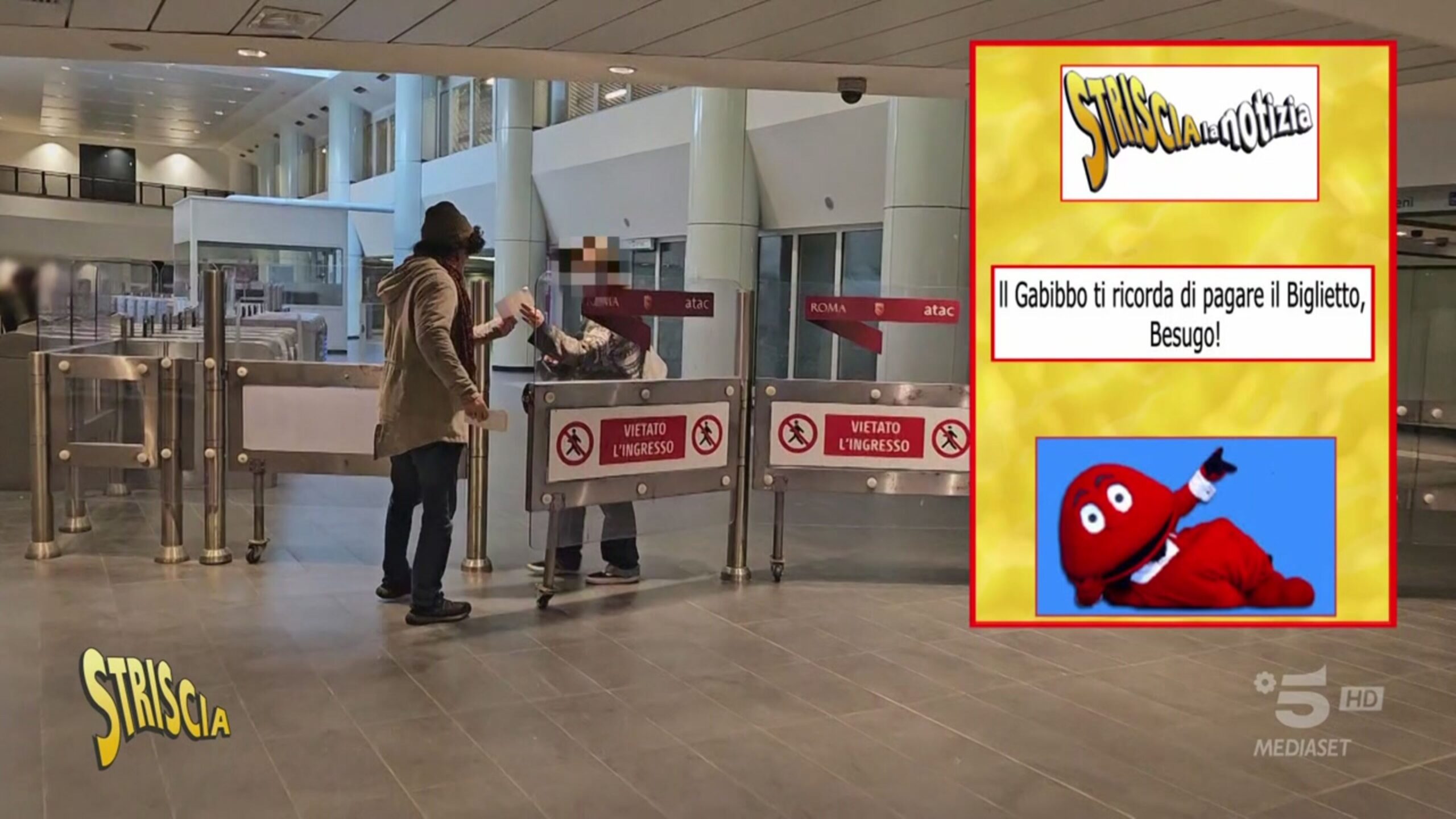 Roma, alla stazione della metro Pigneto arriva Er Monnezza - Striscia ...