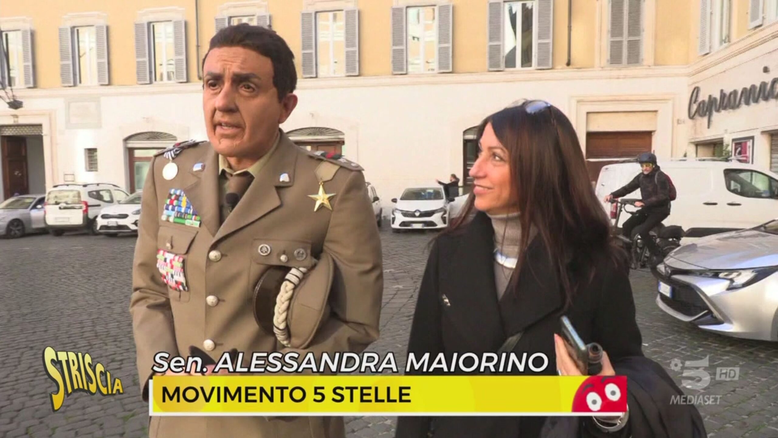 Ballantini-Vannacci e le lusinghe di Fedez - Striscia la notizia