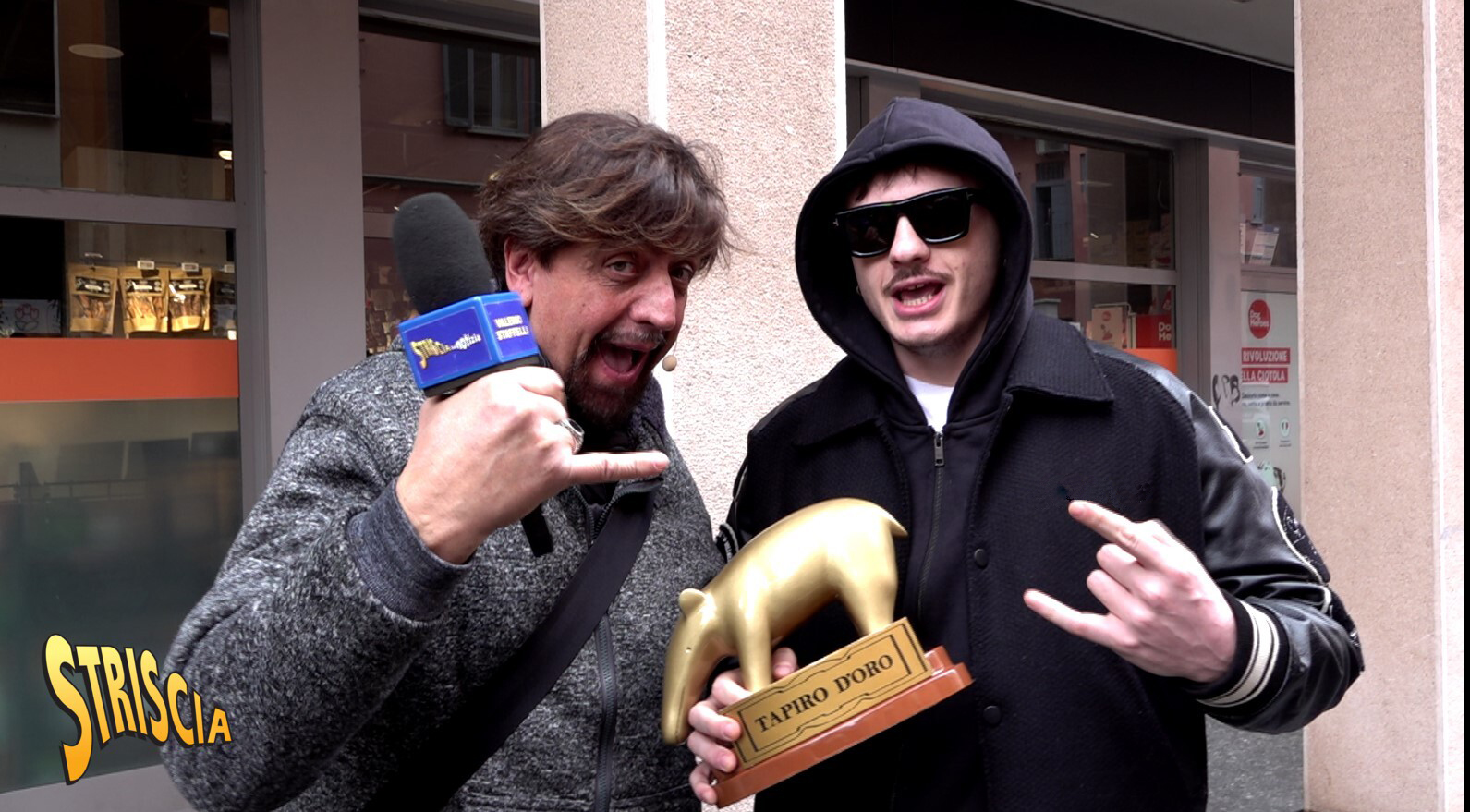 Oggi a Striscia Tapiro d’oro a Olly per la vittoria del Festival ...